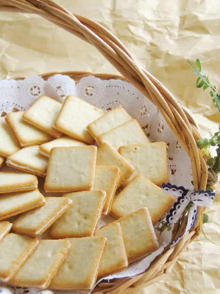 LETAO / TOKYO MILK CHEESE FACTORY